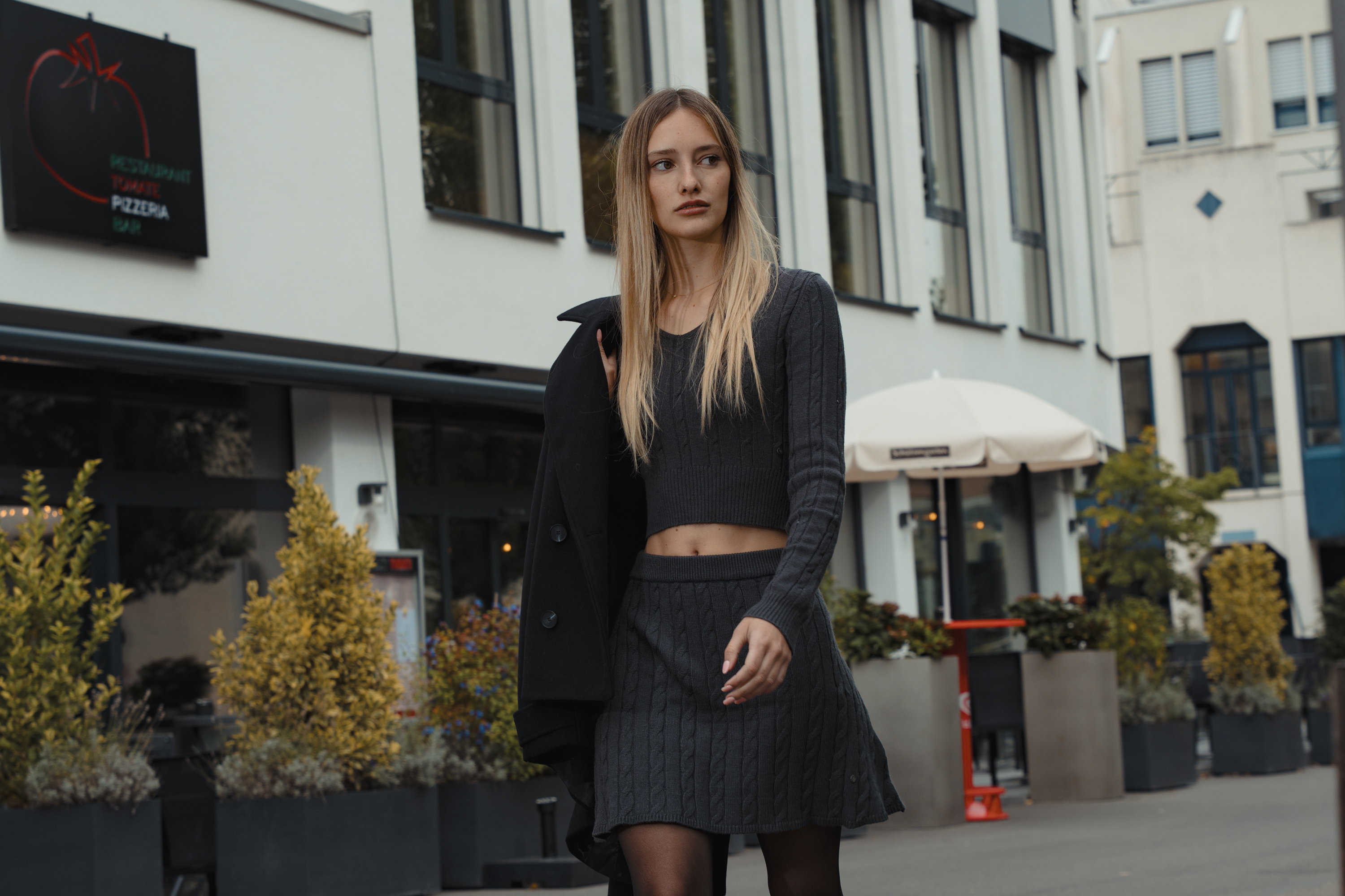 FAMOUS - Minimal Mood | Neue Fashioninspiration | Chicorée